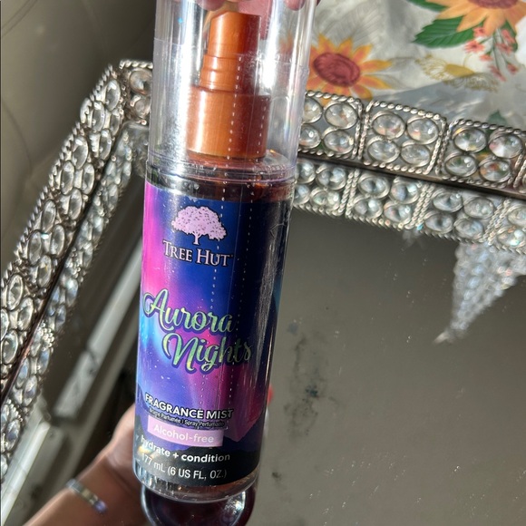tree hut | Bath & Body | Tree Hut Aurora Nights Fragrance Mist Purple ...